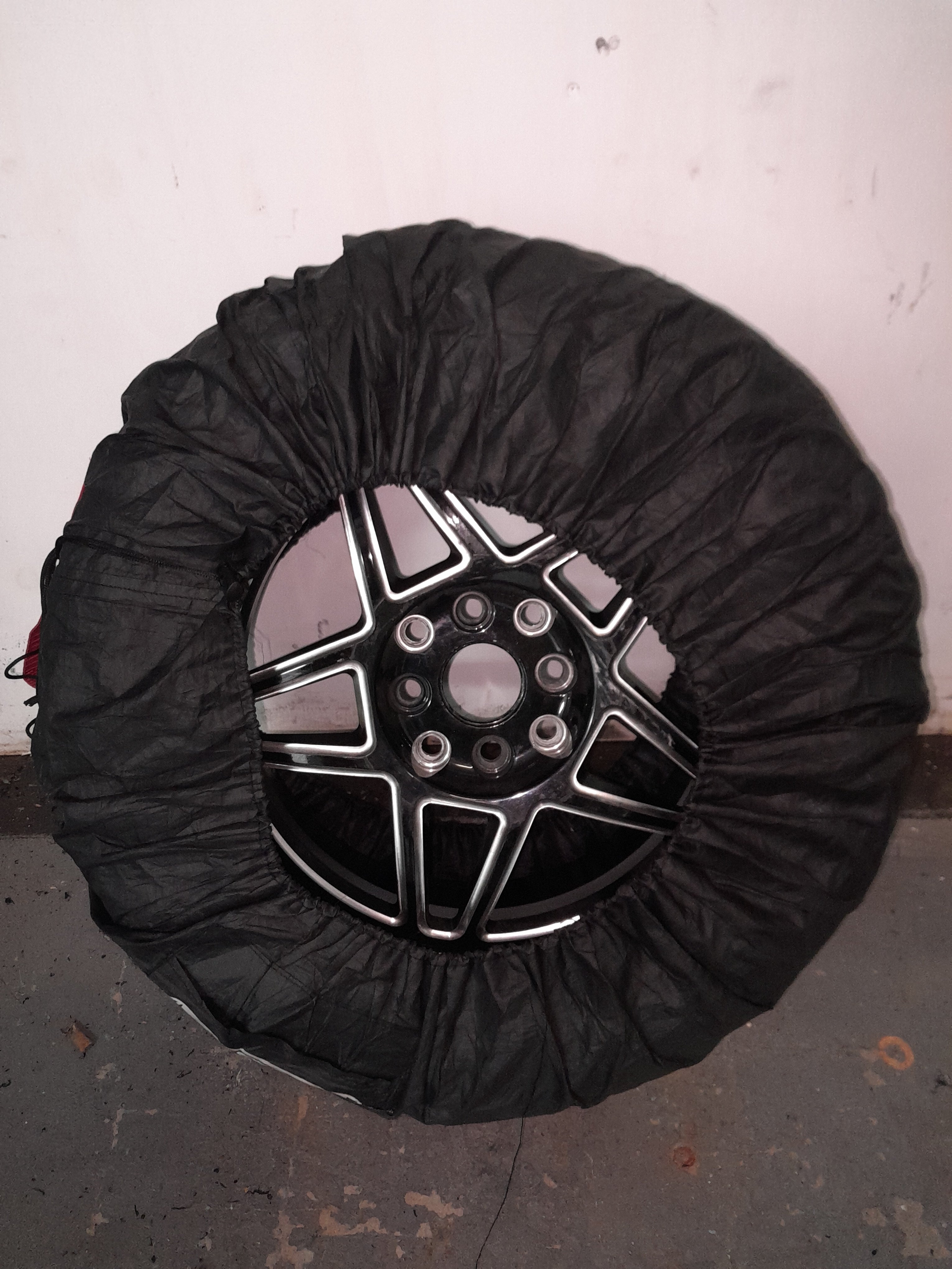 BAG TYRE – Zenith Racing Solutions